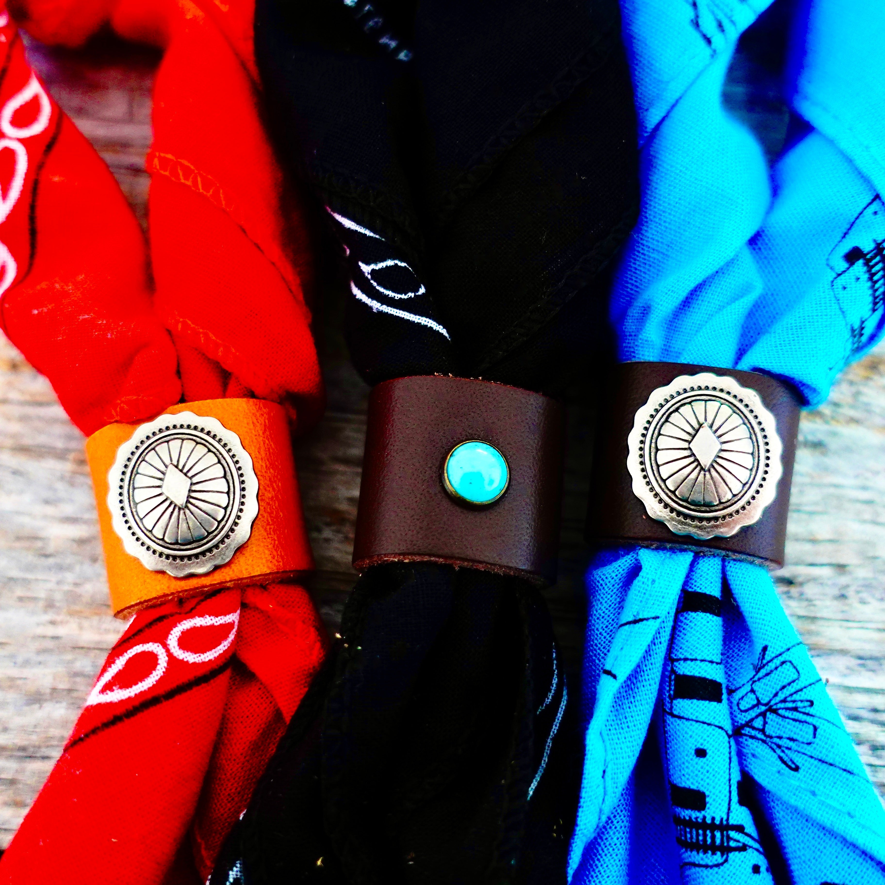 Leather & Turquoise Bandana Slide – Black Diamond Curio